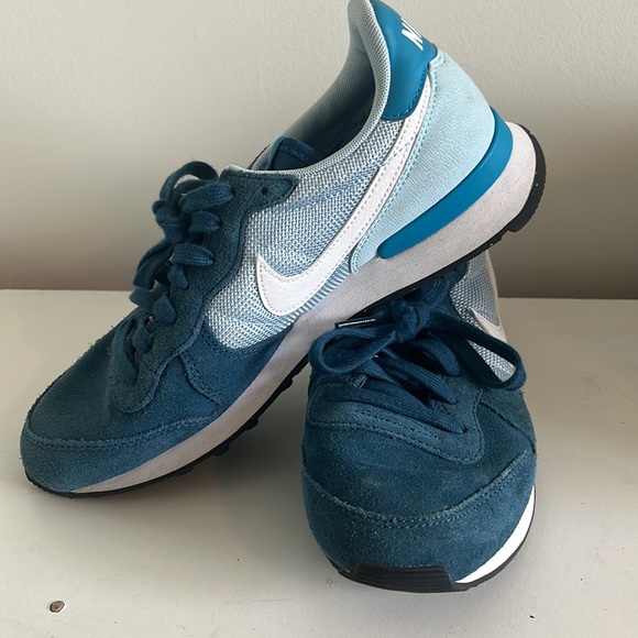 Nike | Shoes | Blue Nike Sneakers Old School Style | Poshmark